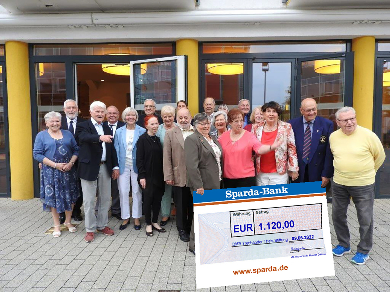 BROMMY-Fahrer treffen sich zum letzten Mal und spenden für das MEM ...